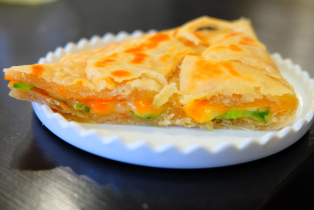 Toronto's First Chai Tea Shop: Elchi Chai Shop - Twirl The Globe