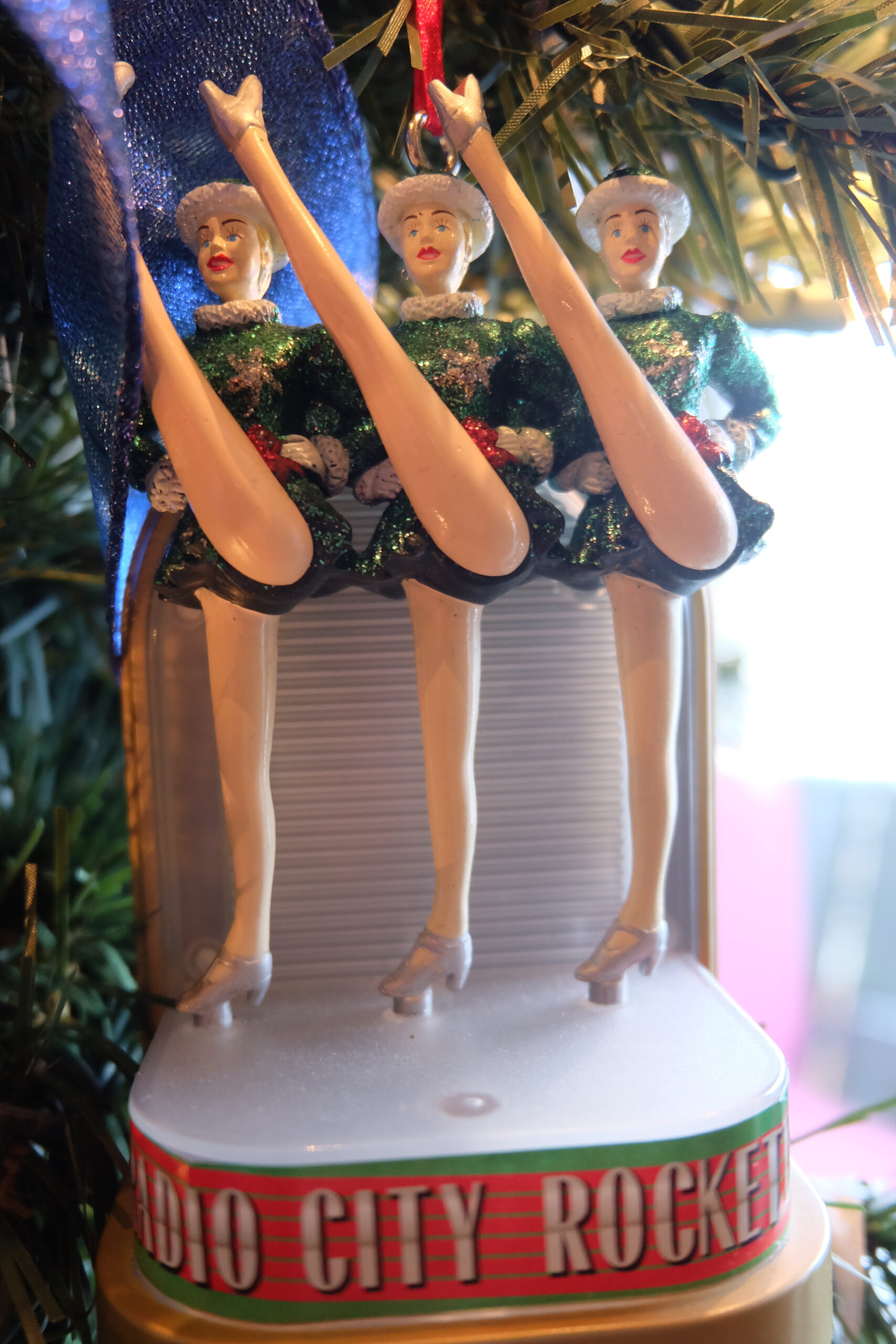 Holiday Ornaments From Around The World - Twirl The Globe